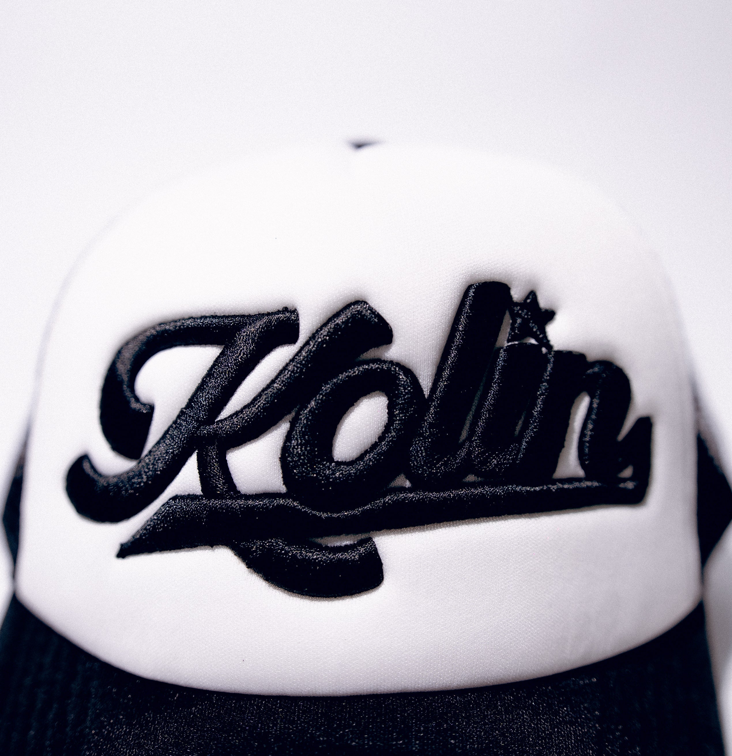 KOLIN – KOLIN WORLDWIDE